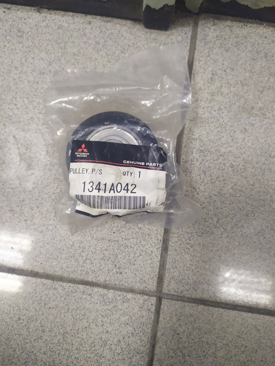 Замена приводного ремня натежителя роликов — Mitsubishi ASX, 1,8 л ...