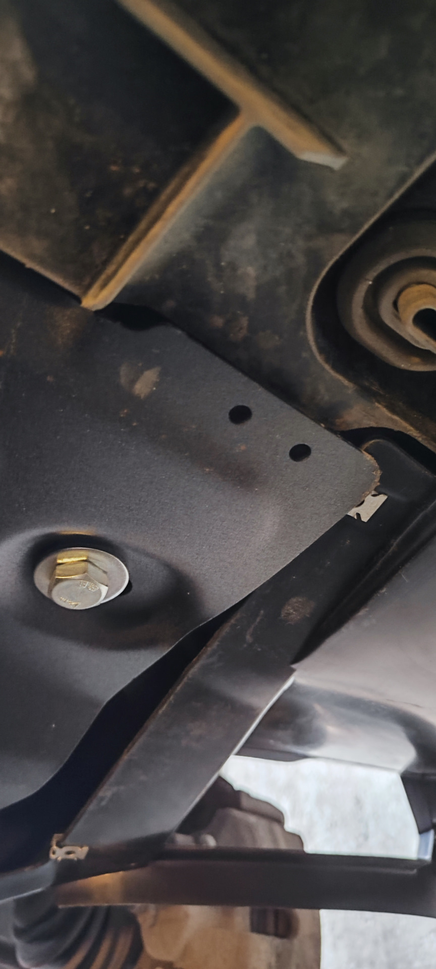 #11 Новая защита и подкрылки — Volkswagen Polo Sedan, 1,6 л, 2017 года ...