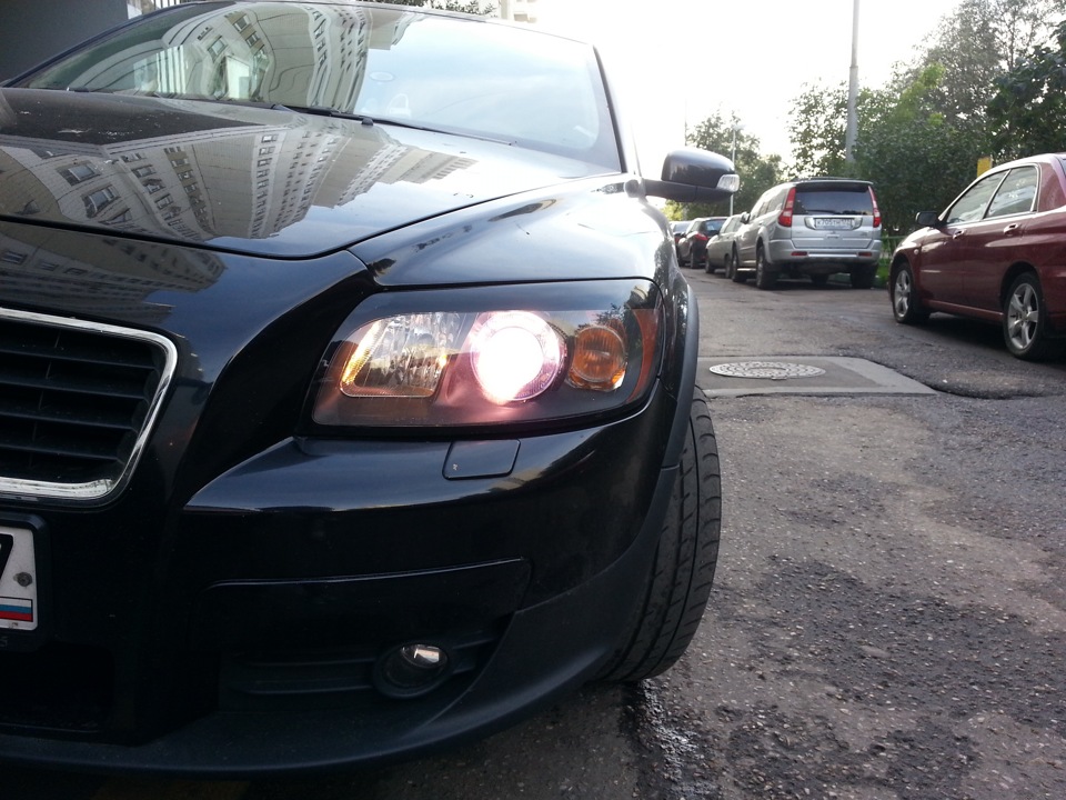 Ксенон rip — Volvo C30, 2,4 л, 2007 года | поломка | DRIVE2