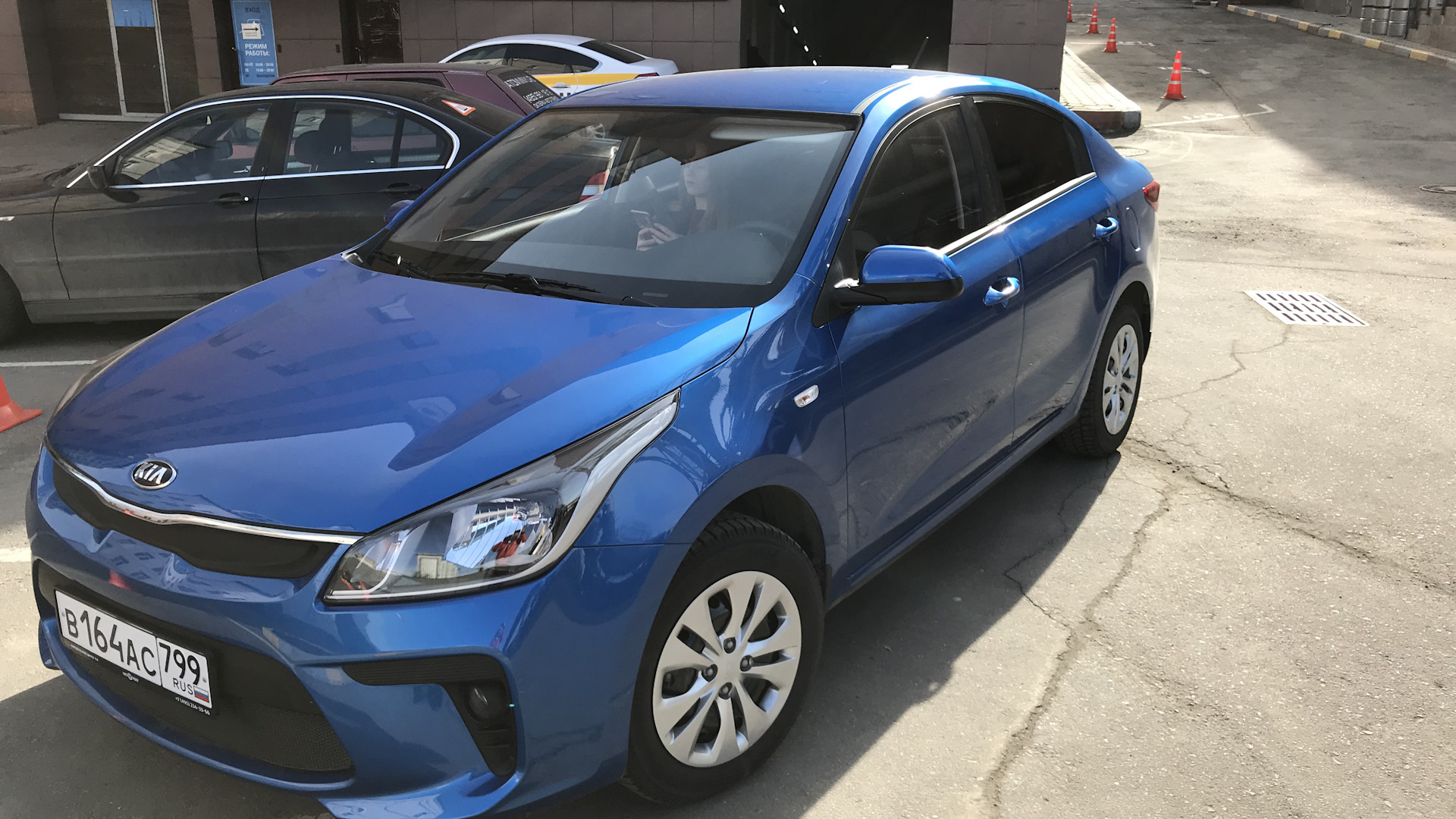 KIA Rio (4G) 1.6 бензиновый 2017 | “Imperial Blue” на DRIVE2