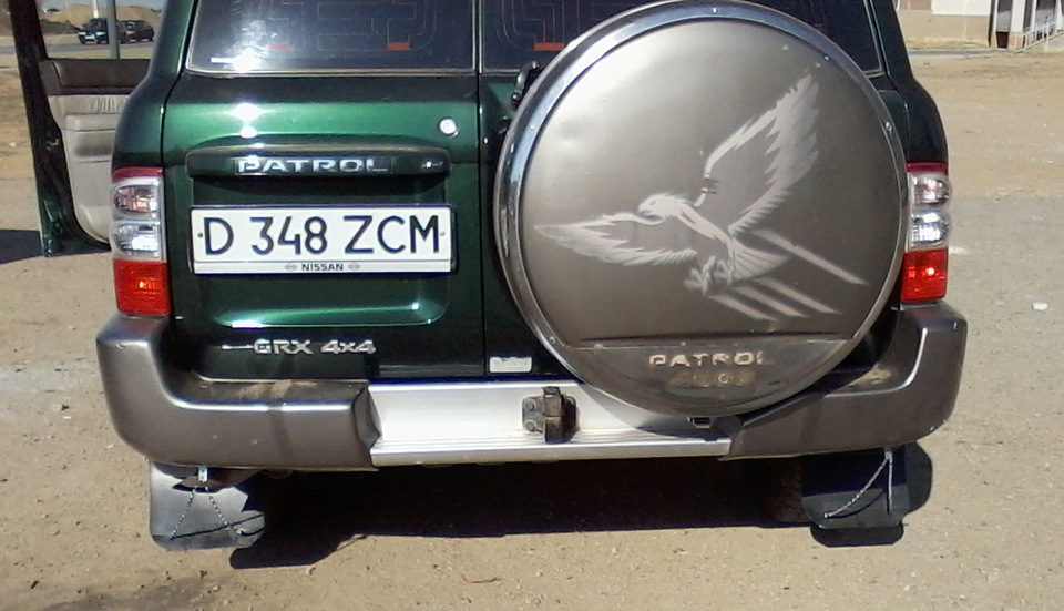 Брызговики и зеркальца — Nissan Patrol GR II (Y61), 4,8 л., 2003 года ...
