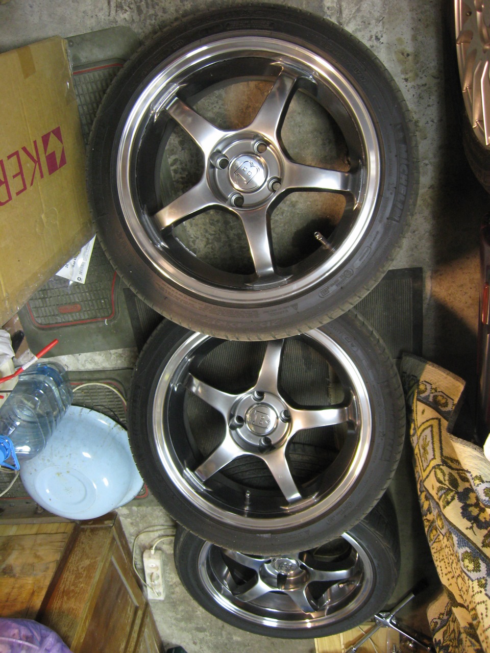 Продаю свои 17" + резина 215/45 — Peugeot 406, 1,8 л, 1996 года ...