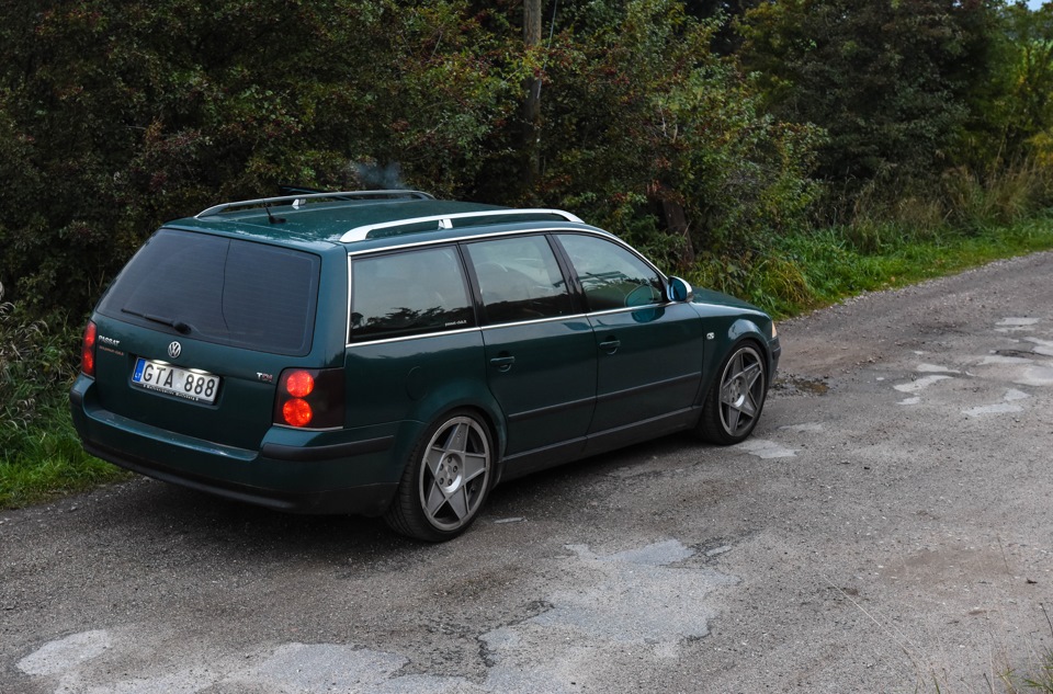 Фотосет. На севере Германии — Volkswagen Passat Variant (B5), 1,9 л ...