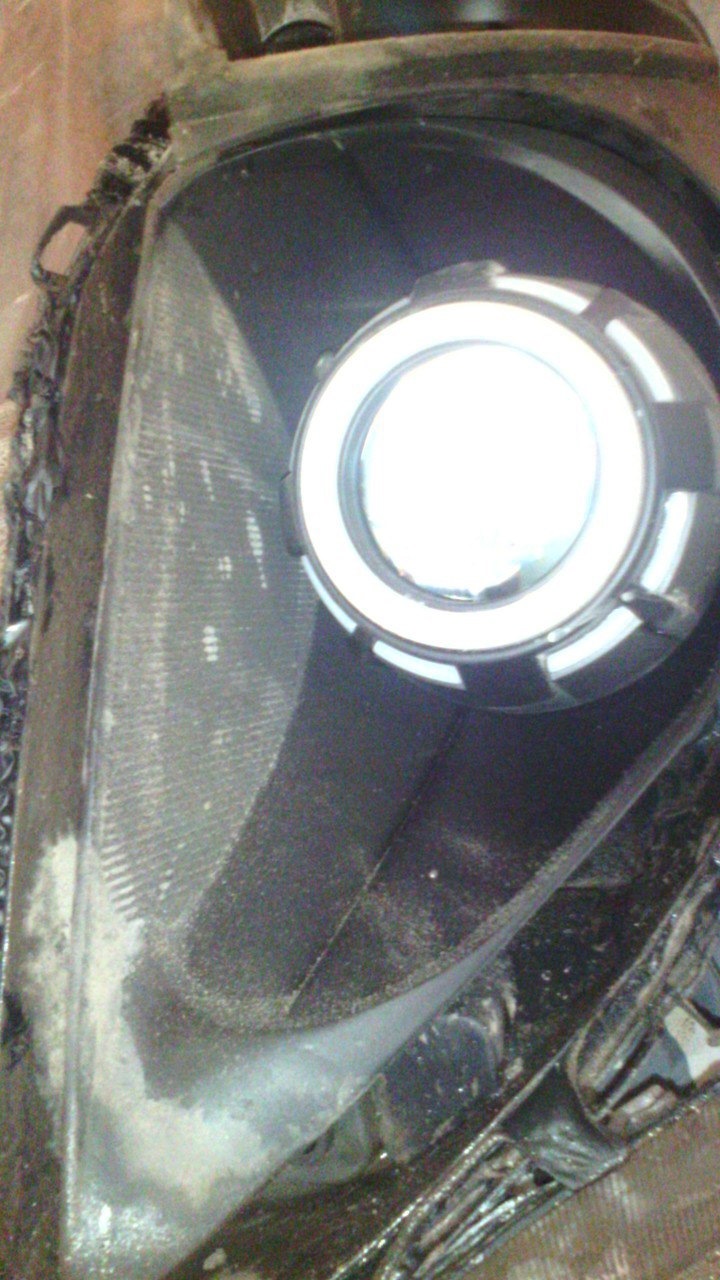 Восстановление фар. — Renault Logan (1G), 1,6 л, 2005 года ...