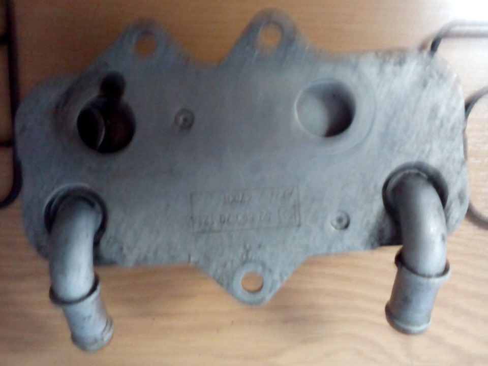 Двигатель часть №4. Замена масляного радиатора. — Opel Vectra B, 2 л ...