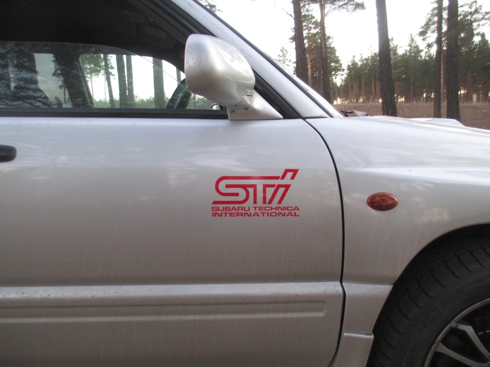 Мини винил))) — Subaru Forester (SF), 2 л, 1998 года | аксессуары | DRIVE2