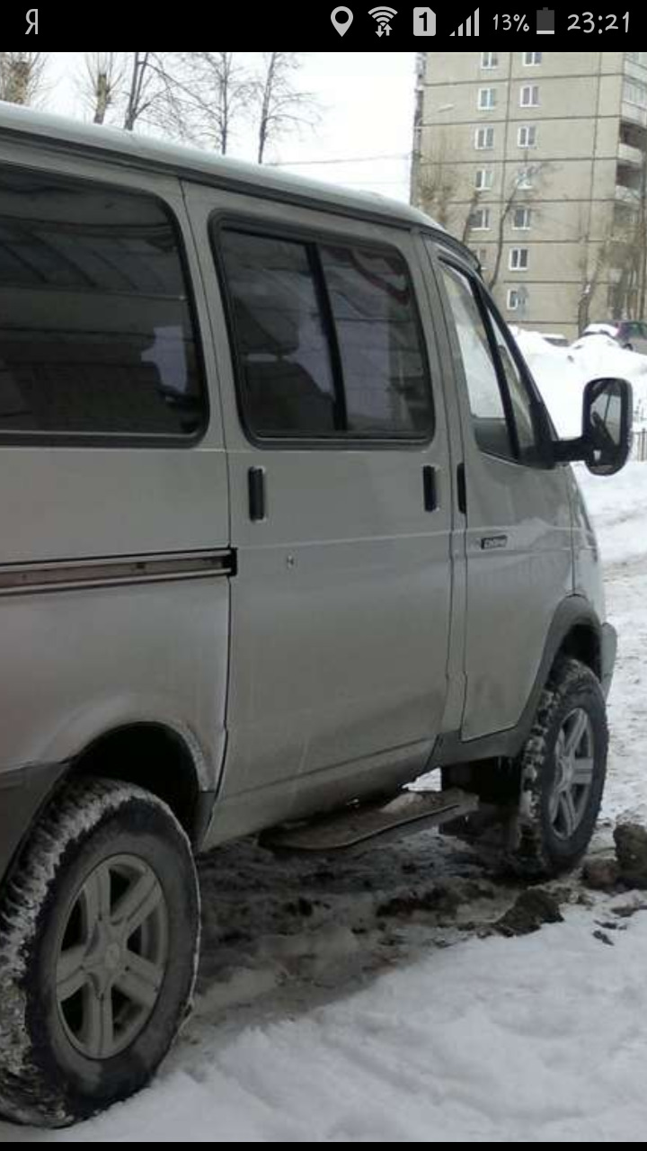 Форточки на откатные двери — KIA Carnival (1G), 2,5 л, 2005 года ...