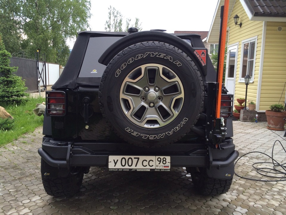 Дополнительный рюкзачок для бензина:) — Jeep Wrangler (JK), 3,6 л, 2012 года | тюнинг | DRIVE2