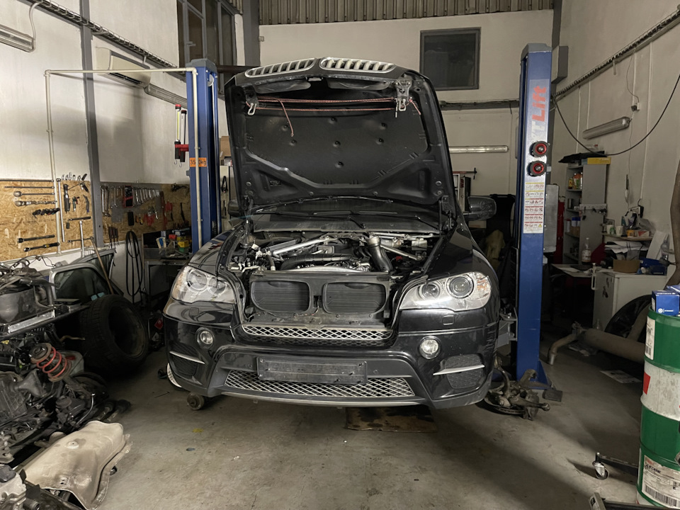 Большой сервис длинной полтора месяца — BMW X5 (E70), 3 л, 2011 года | визит на сервис | DRIVE2