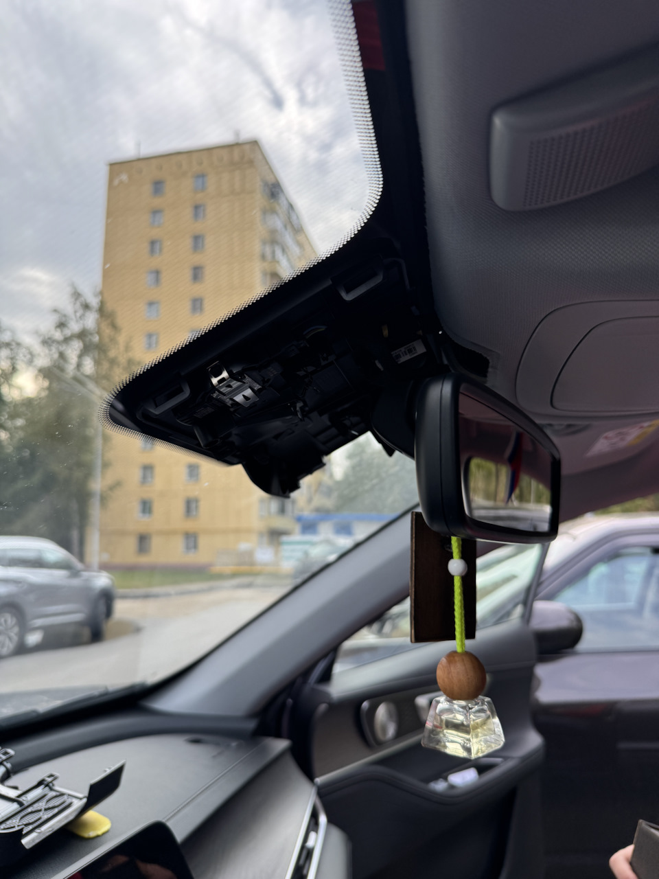Видеорегистратор в штатное место — Chery Tiggo 8 Pro Max, 2 л, 2024 ...