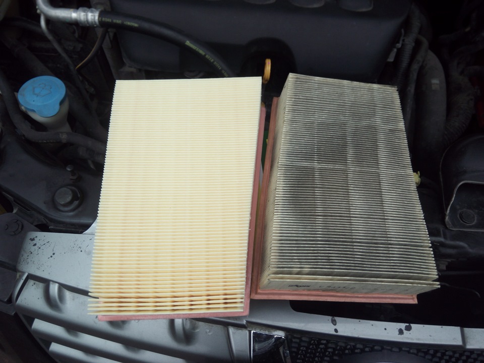Замена воздушного фильтра. — Nissan Qashqai (1G), 2 л, 2008 года ...