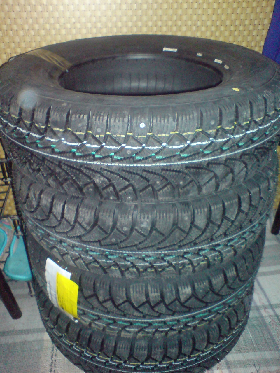 Резя пришла — Lada 2113, 1,6 л, 2012 года | шины | DRIVE2