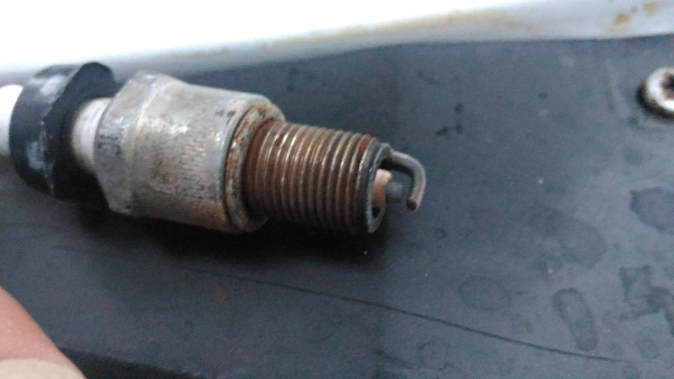 Замена свечей и вв-проводов — Daewoo Nexia (2G), 1,5 л, 2001 года ...