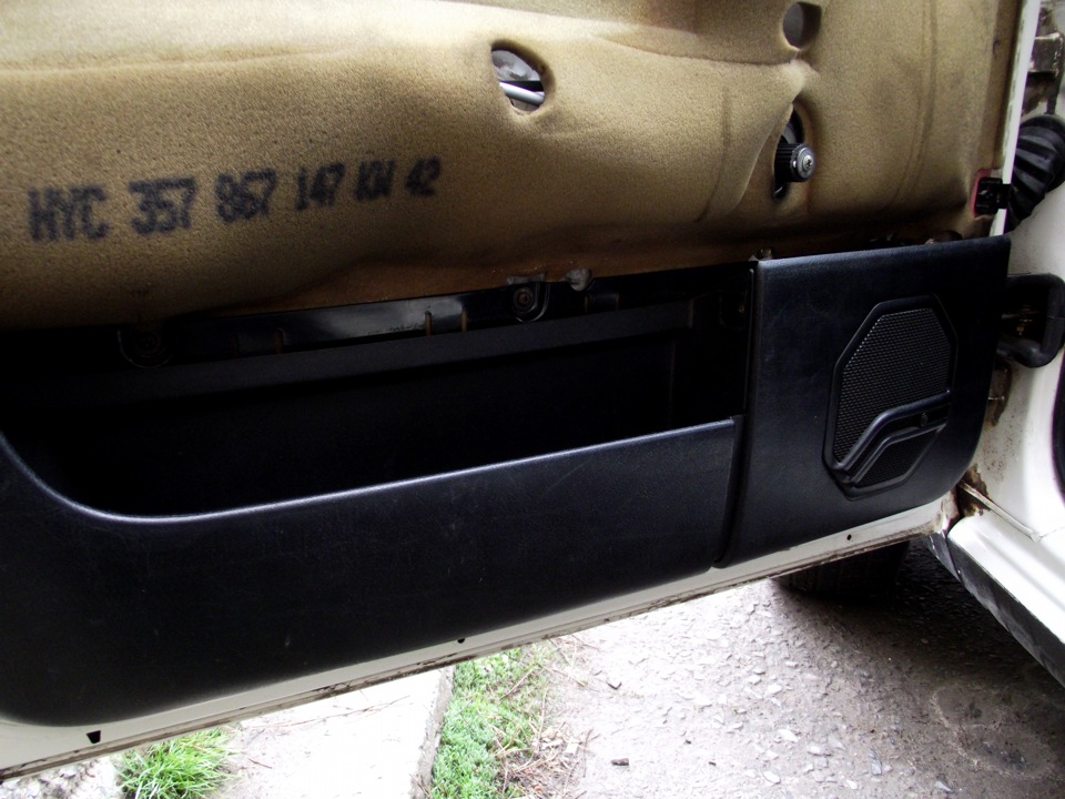 АКУСТИЧЕСКИЕ КАРМАНЫ — Volkswagen Passat B3, 2 л, 1991 года | автозвук ...