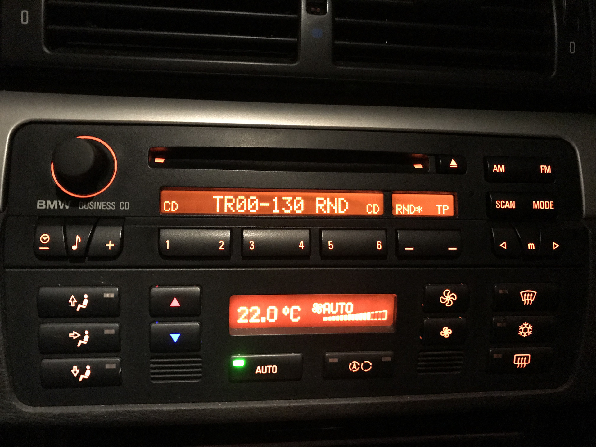 Замена штатного Business CD43 на Alpine Business CD53 AUX/MP3 — BMW 3 ...