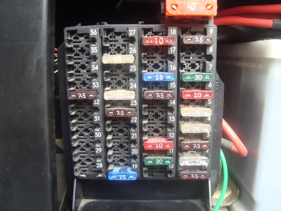 Дооснащение: Датчик наличия воды в топливном фильтре — Mercedes-Benz ...