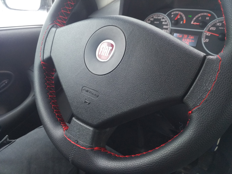 Оплетка руля из Китая — FIAT Albea, 1,4 л, 2011 года | другое | DRIVE2