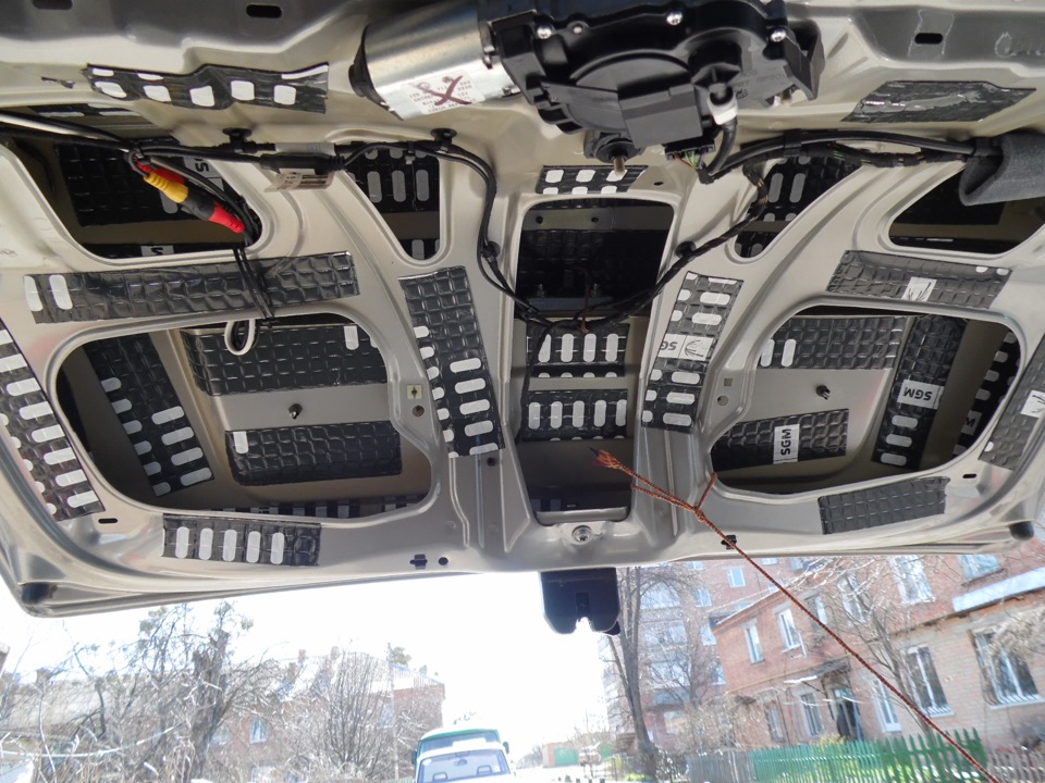 Шумоизоляции крышки багажника — Skoda Octavia A5 Mk2, 1,8 л, 2012 года ...