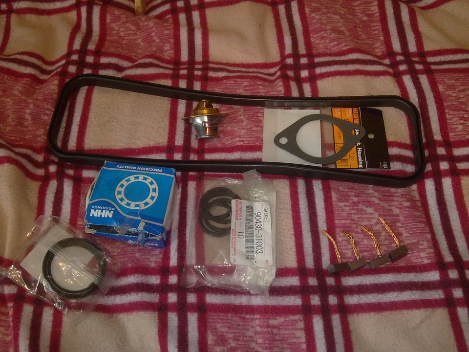 Depo хрусталь и другая мелочевка — Toyota Corolla (70), 1,3 л, 1987 ...