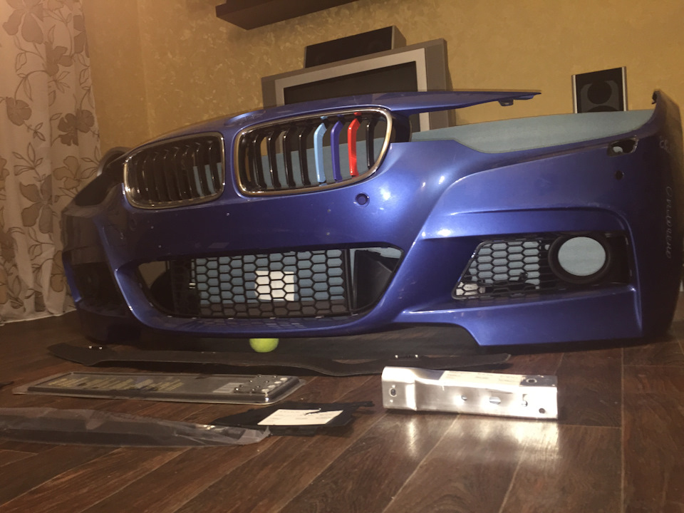 Передний бампер от М-пака — BMW 3 series (F30), 2 л, 2014 года | тюнинг ...