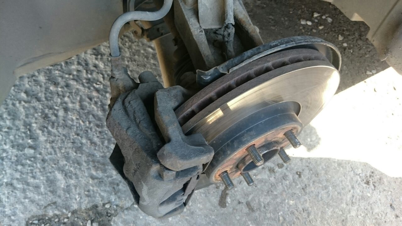Щитки тормозных дисков — Ford Mondeo IV, 2,3 л, 2008 года | наблюдение ...