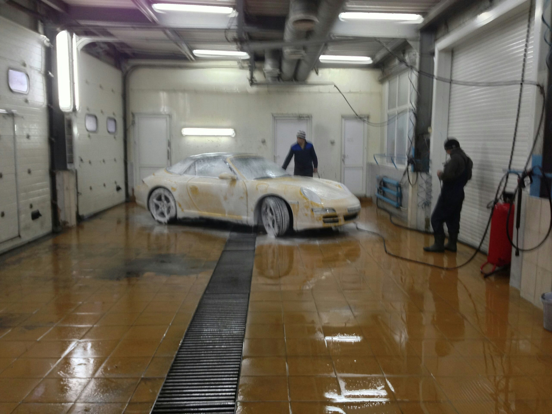 немного ностальгии по лету — Porsche 911 997 3 8 л 2008 года