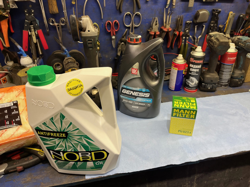 ТО 350, новый радиатор, протертая улитка — Volvo XC90 (1G), 2,4 л, 2011 ...