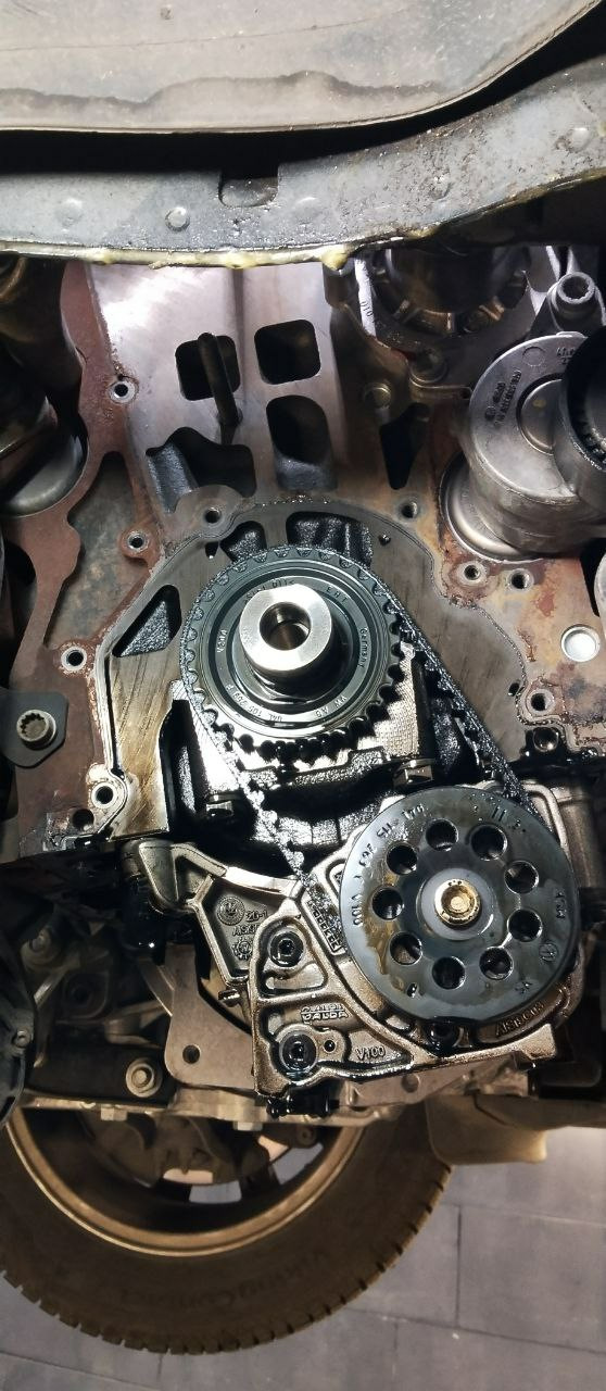 Большое ТО. Замена помпы, ГРМ, крышки сальника коленвала — Volkswagen ...