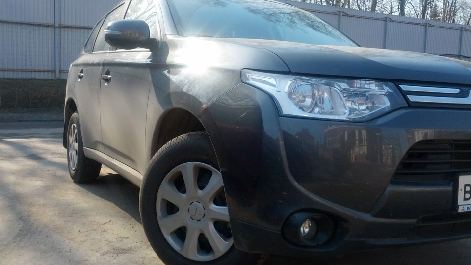 Замена передних амортизаторов — Mitsubishi Outlander (3G), 2 л, 2013 ...