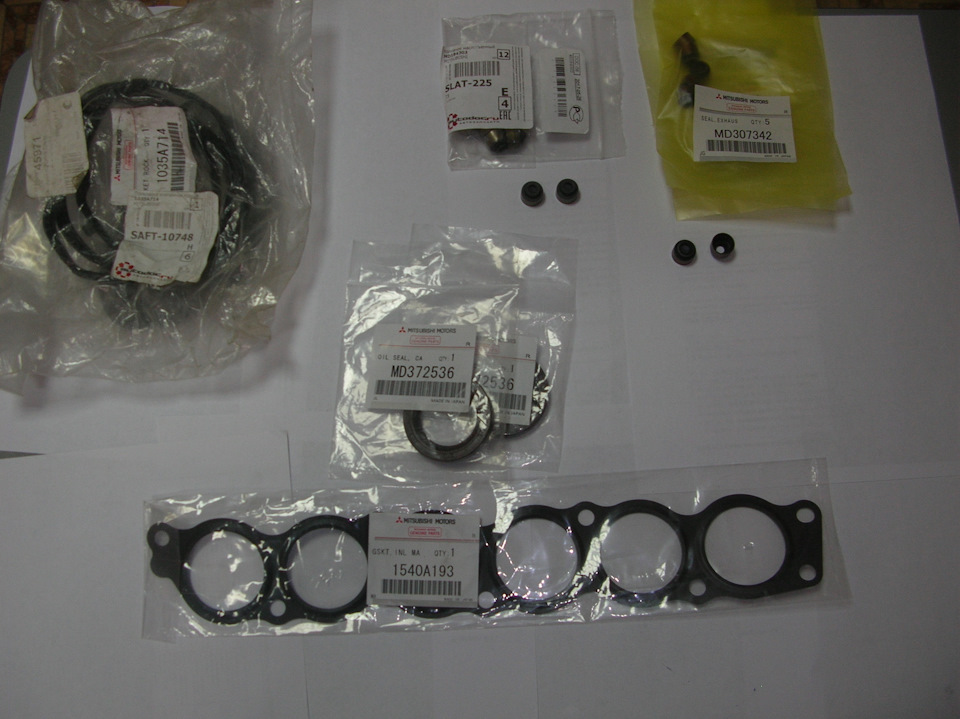 3 Замена сальников клапанов и регулировка клапанов — Mitsubishi ...