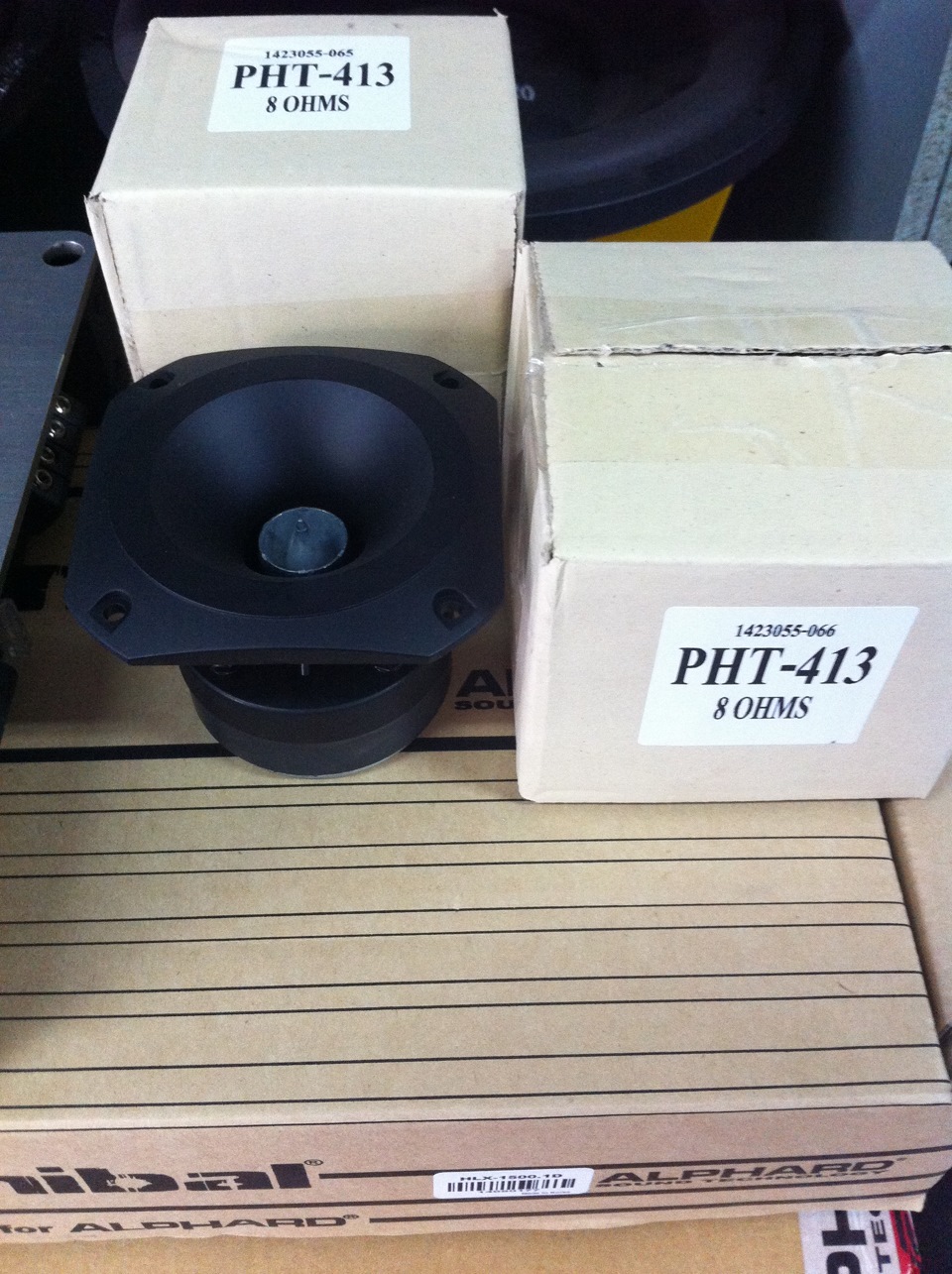 В\Ч динамики P.Audio PHT-413 — Lada Приора хэтчбек, 1,6 л, 2009 года | автозвук | DRIVE2