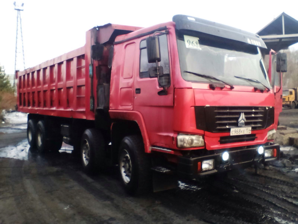 Полноценная мойка HOWO WD615 — HOWO ZZ3317N3867W, 9,7 л, 2007 года ...