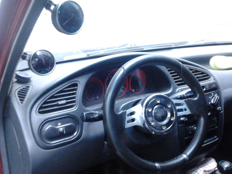 Руль на своем месте — Daewoo Lanos, 1,5 л, 2003 года | аксессуары | DRIVE2