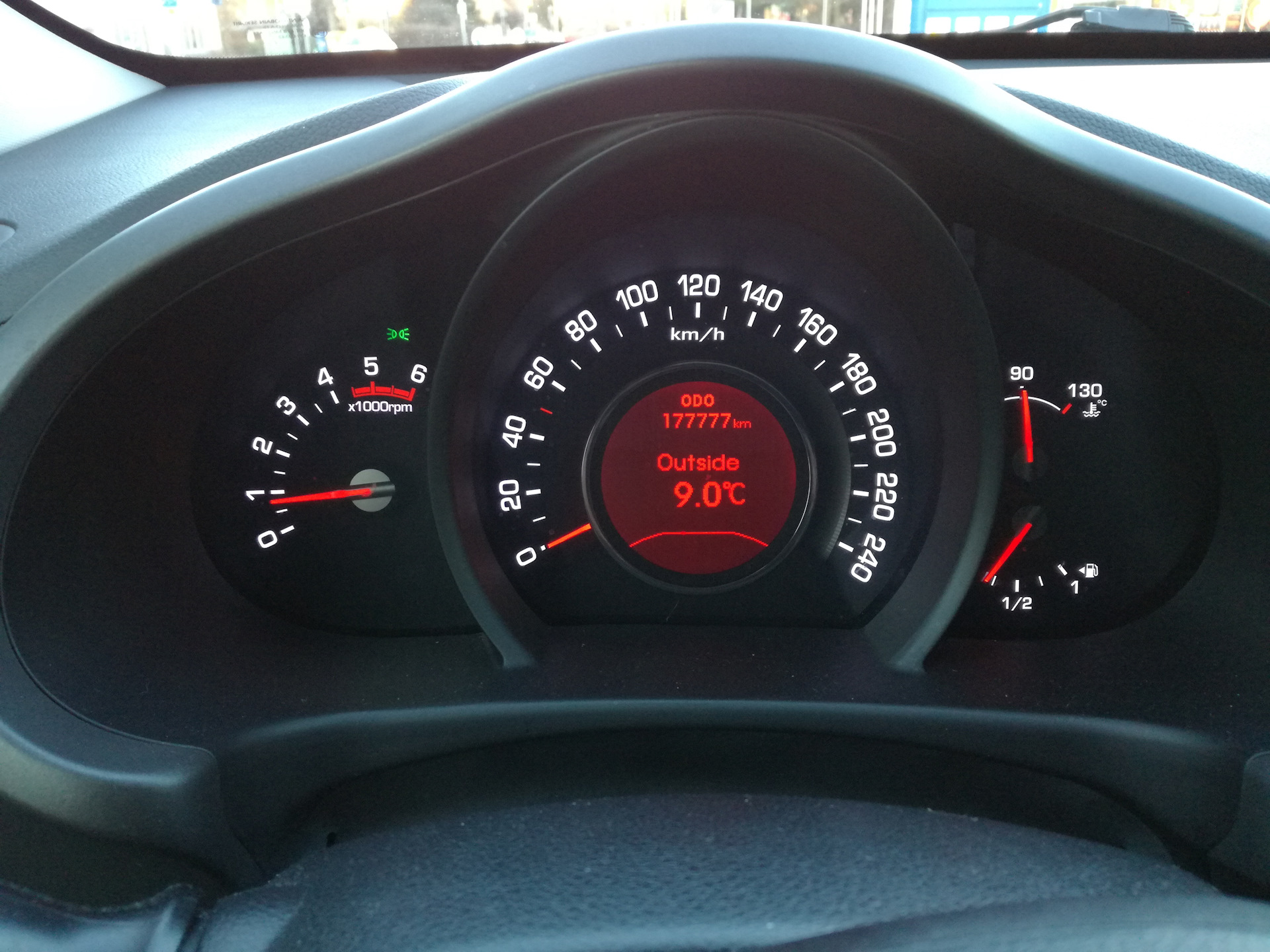 Не мог не сфотографировать очередной красивый набор цифр — KIA Sportage ...