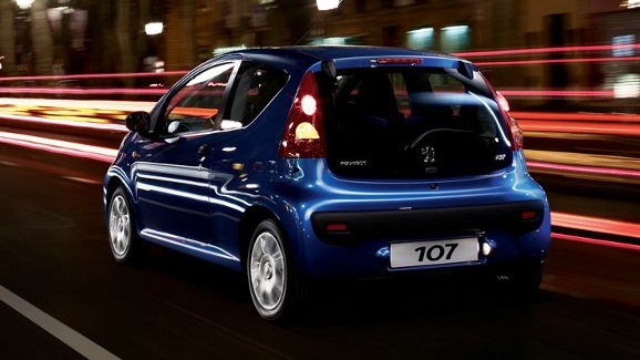 Peugeot 107 1.0 бензиновый 2011 | на DRIVE2