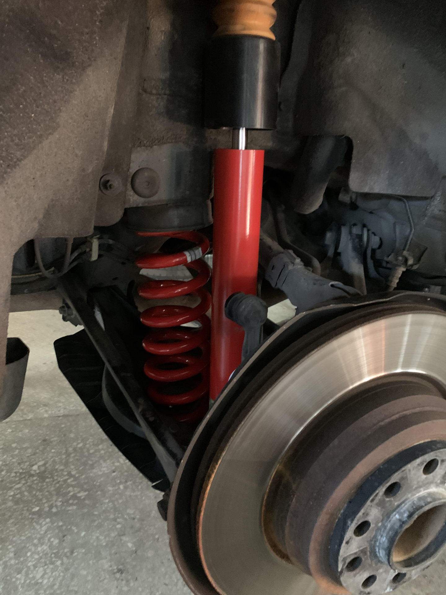 Установка: Koni Active Special и пружины M Perfomance — BMW 3 series ...