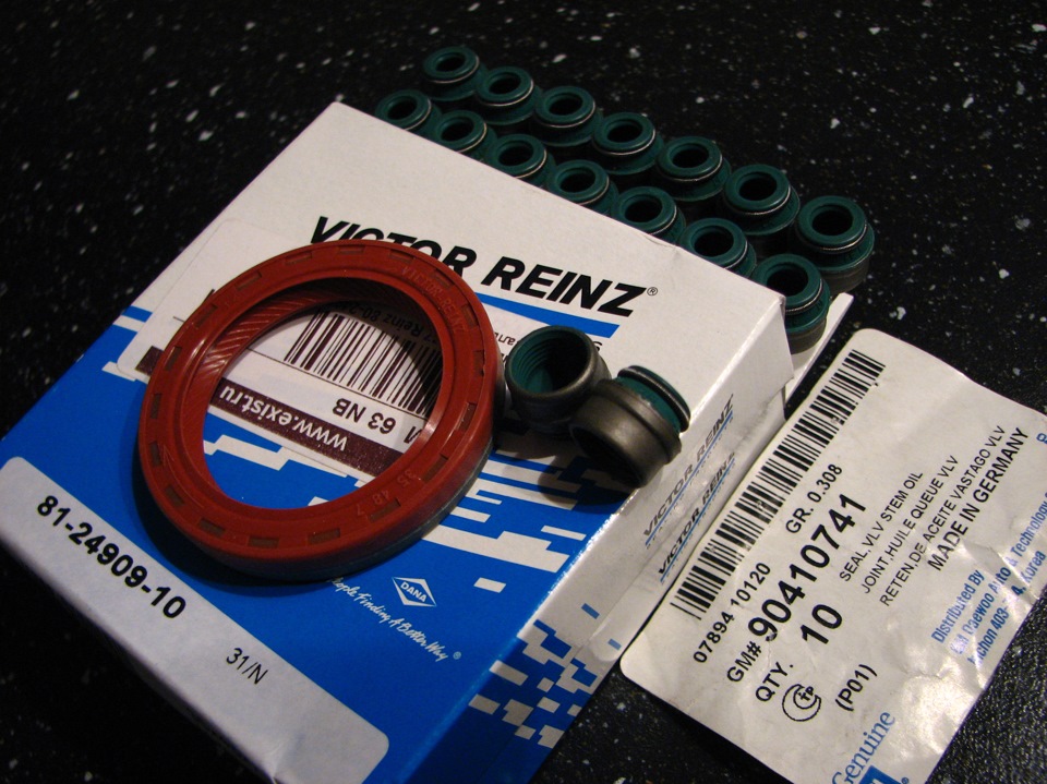 Замена маслосъёмных колпачков — Daewoo Leganza, 2,2 л, 1999 года ...