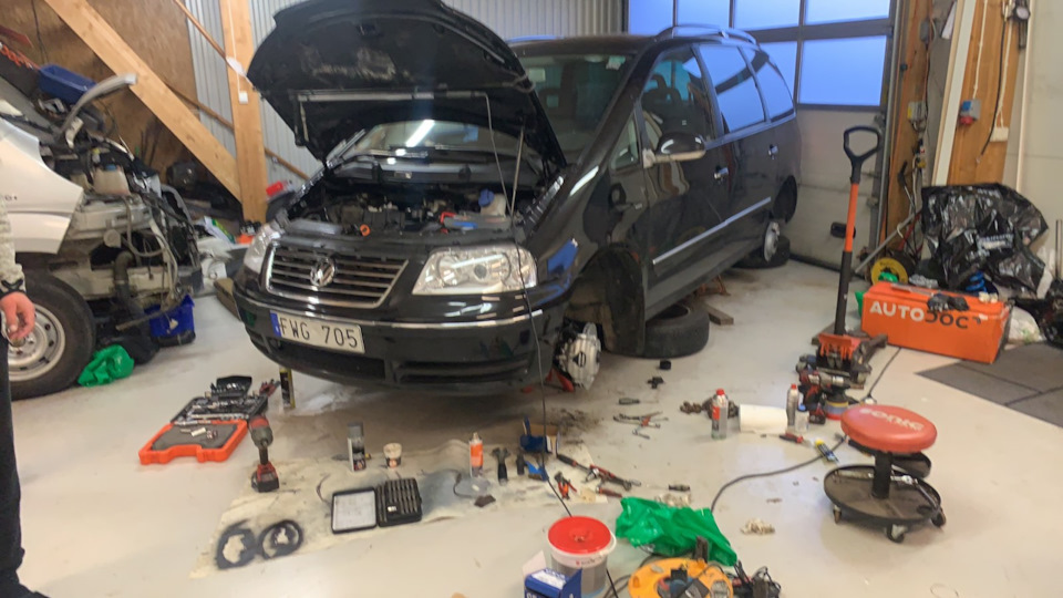 Volkswagen Sharan (1G) 2.0 дизельный 2007 | 2.0 TDI BRT на DRIVE2