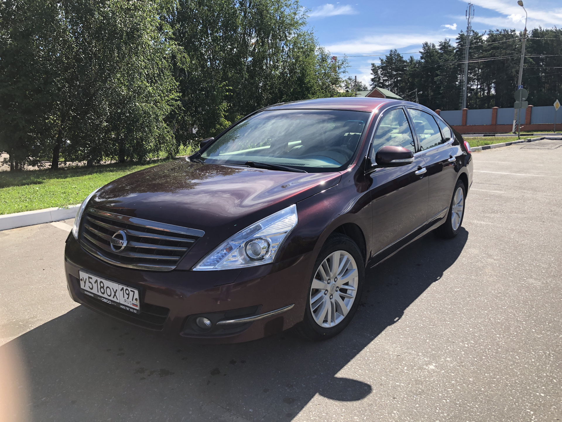 Июль 2018: Заменил тормозные диски и колодки спереди — Nissan Teana ...
