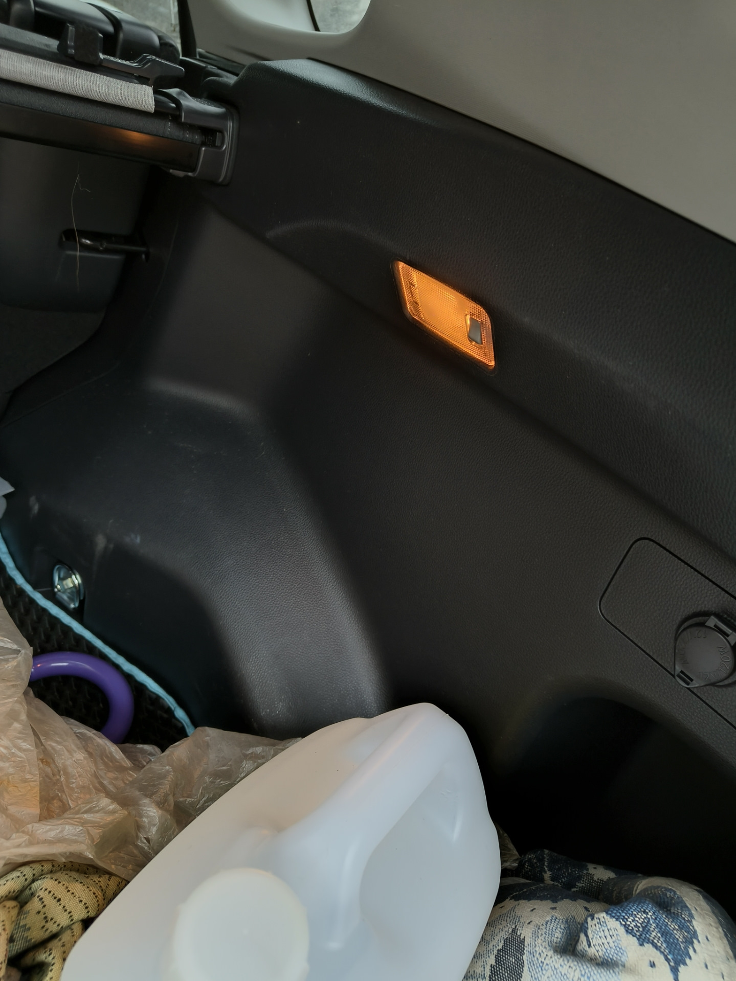 Просвещение rav4 — Toyota RAV4 (5G), 2,5 л, 2020 года | тюнинг | DRIVE2