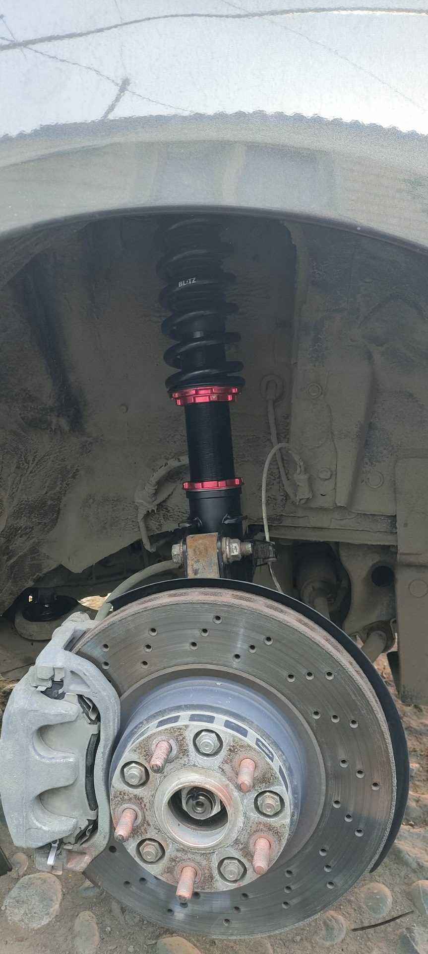 Как я провел майские! Замена стоек Bilshtein на Blitz damper zz-r. — Subaru Levorg (VM), 2 л ...