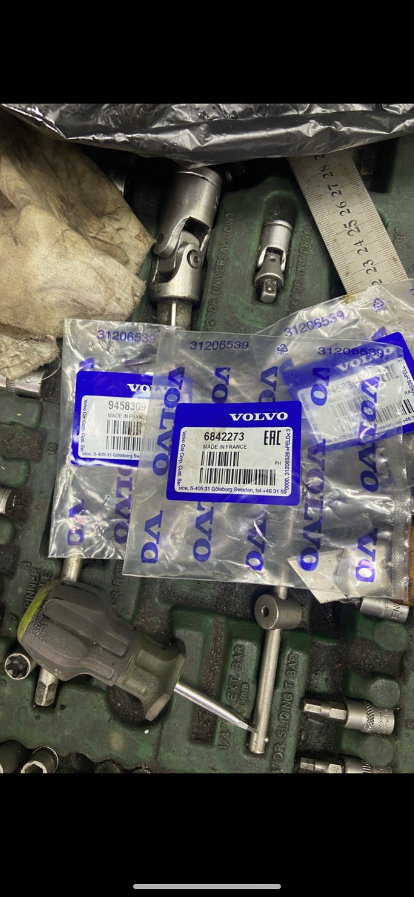 9458309 Передний сальник впускного распредвала VOLVO XC90 Volvo ...