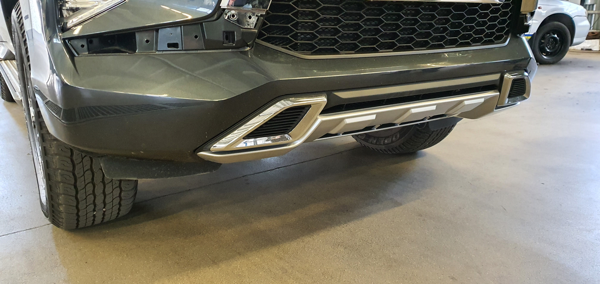 Регулировка ПТФ MPS-3 рестайл — Mitsubishi Pajero Sport (3G), 2,4 л ...