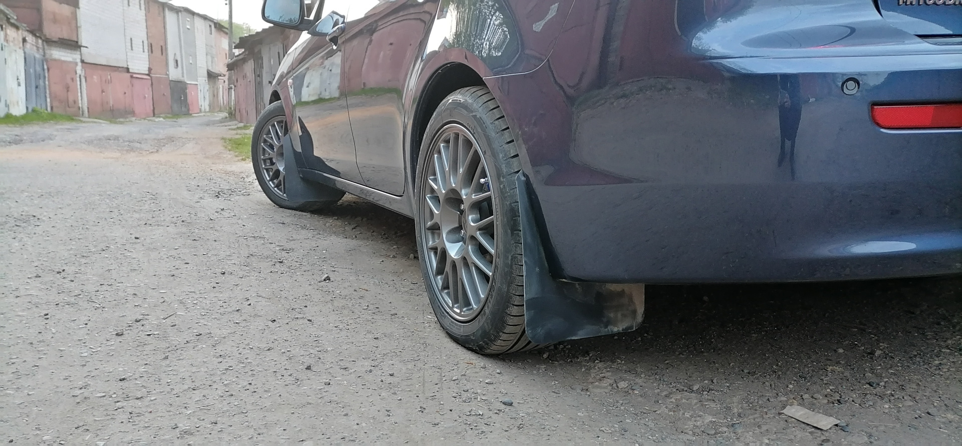 #23 Подкрылки Петропласт. — Mitsubishi Lancer X, 2 л, 2008 года ...