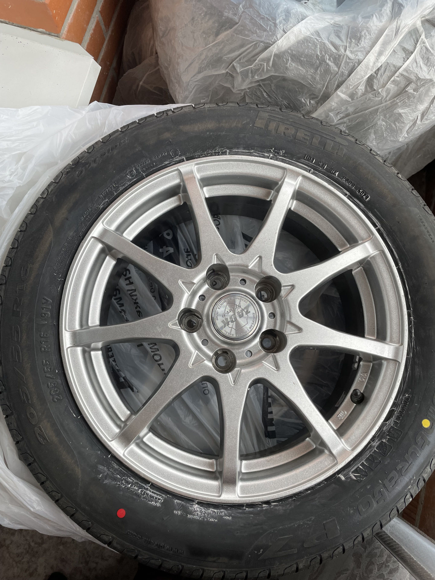 Новые колеса на лето — Honda Civic Hatchback (8G), 1,8 л, 2008 года ...