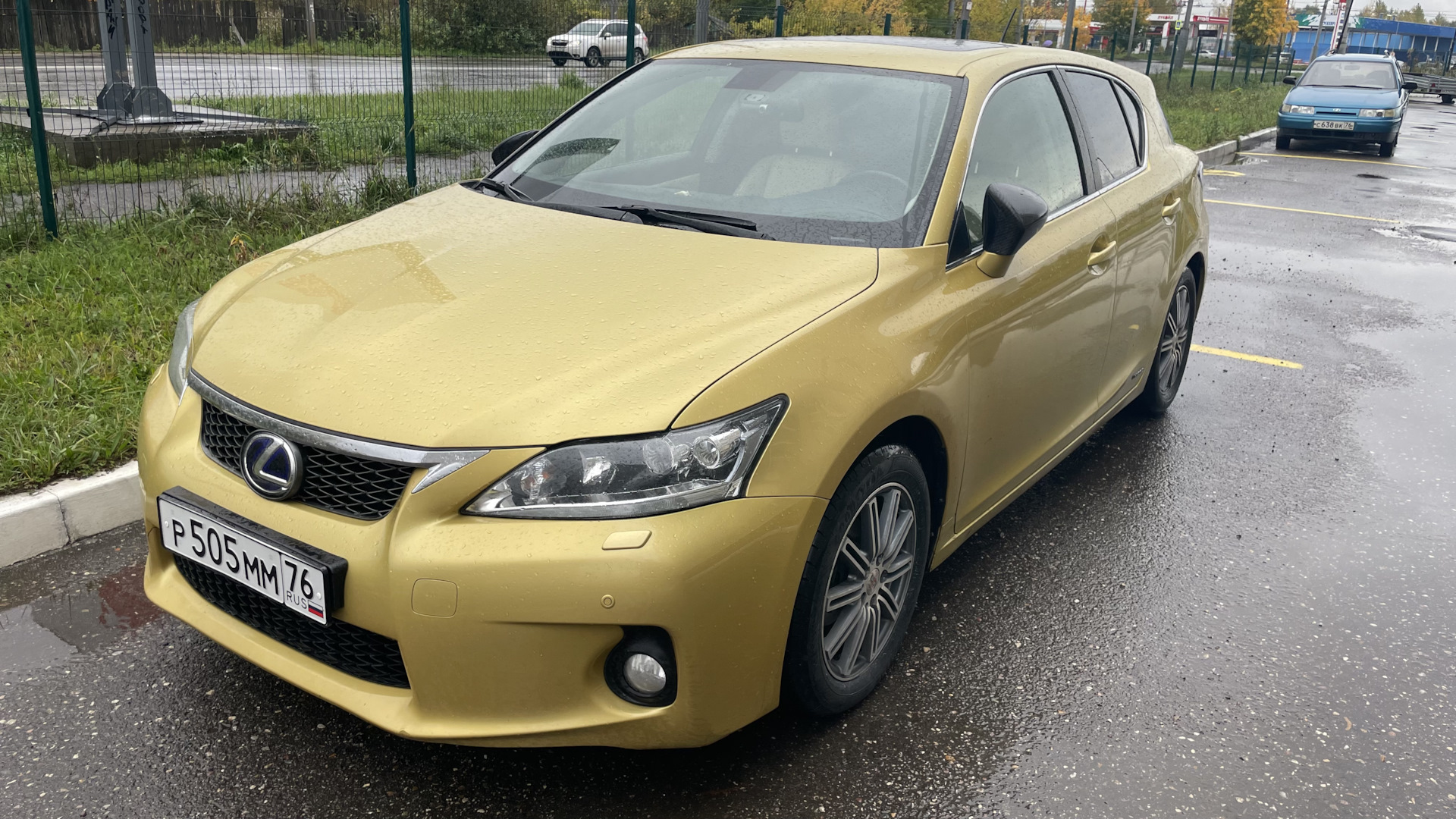 Летняя резина, замена масла в планетарке, замена стойки стабилизатора — Lexus CT 200h, 1,8 л ...