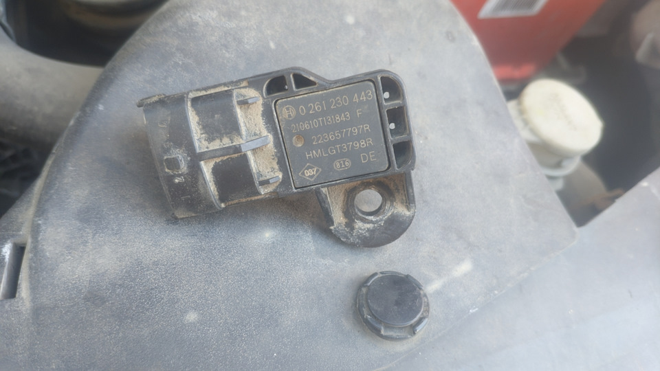 223657797R Датчик температуры воздуха RENAULT | Запчасти на DRIVE2