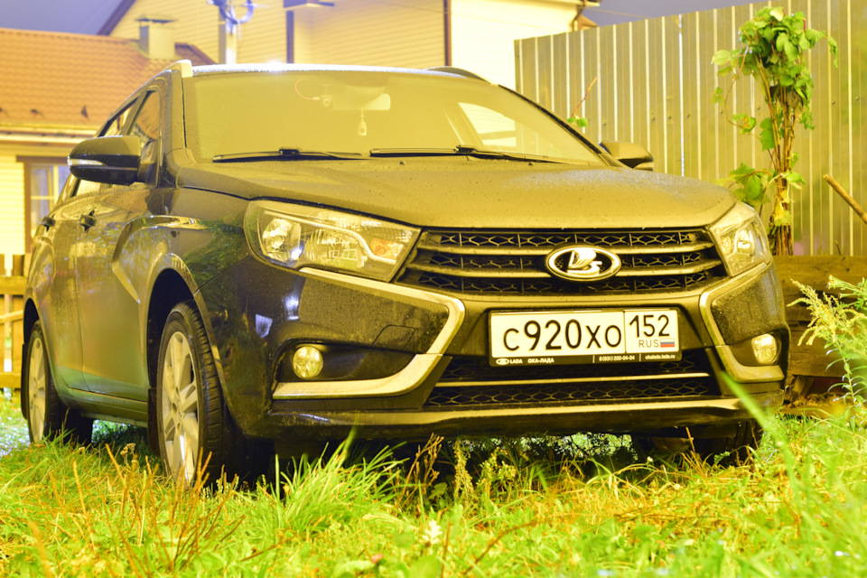 Веста и желтые ночи на Бору — Lada Vesta SW (1G), 1,6 л, 2021 года ...