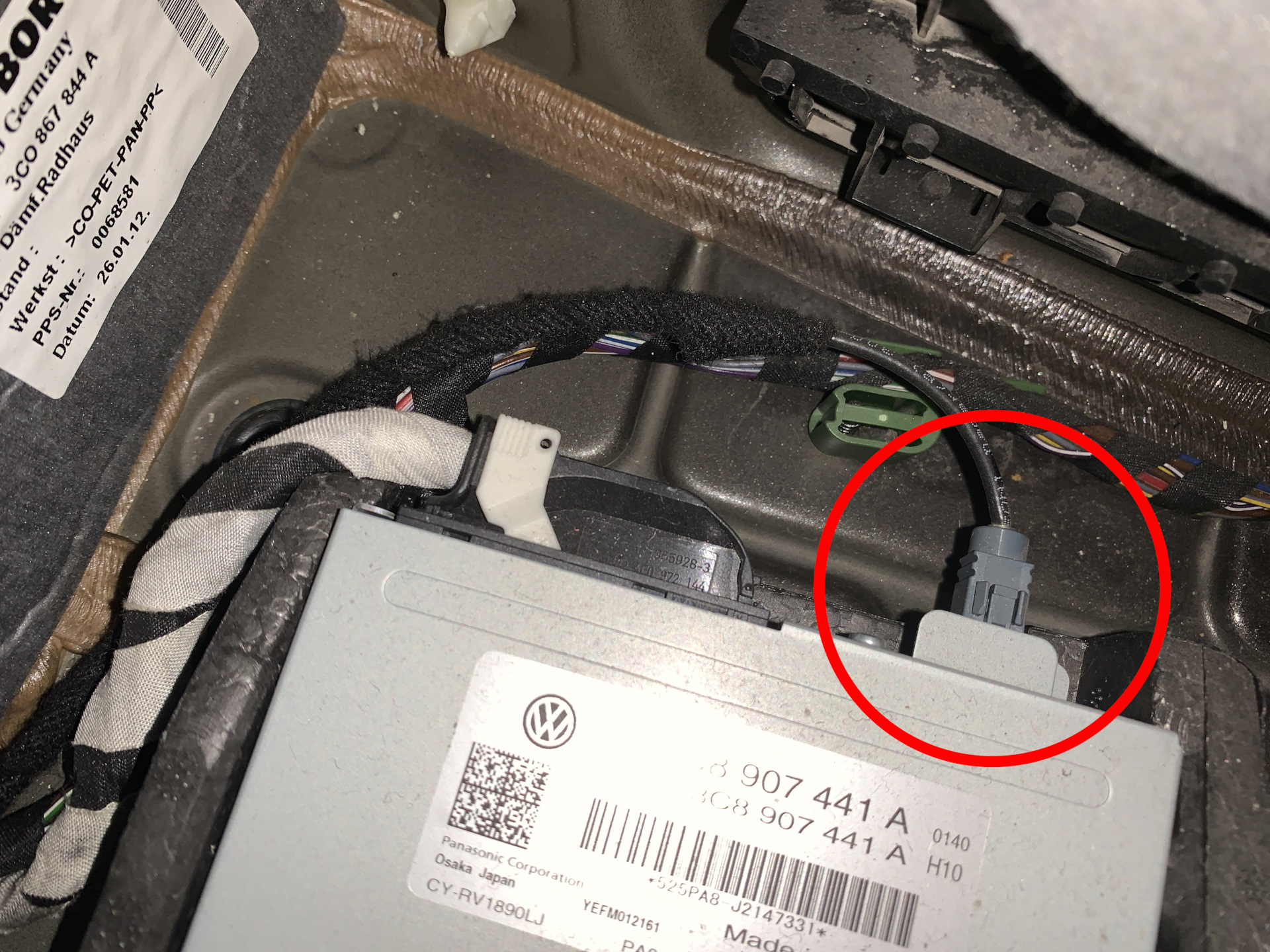 №16 / RCD 440 PRO + штатная OEM камера в значке, работает! — Volkswagen ...