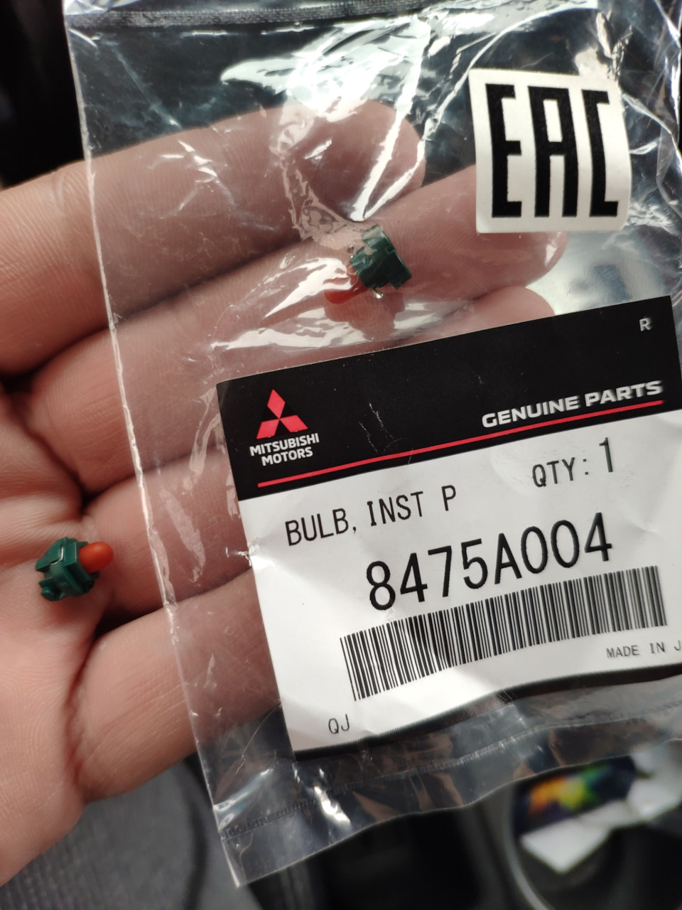 Кнопочки — Mitsubishi Pajero (4G), 3 л, 2013 года | своими руками | DRIVE2